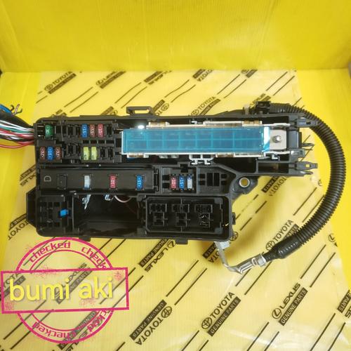 Jual BOX SEKRING SKERING FUSE BOX KOMPLIT ORIGINAL TOYOTA FORTUNER ...