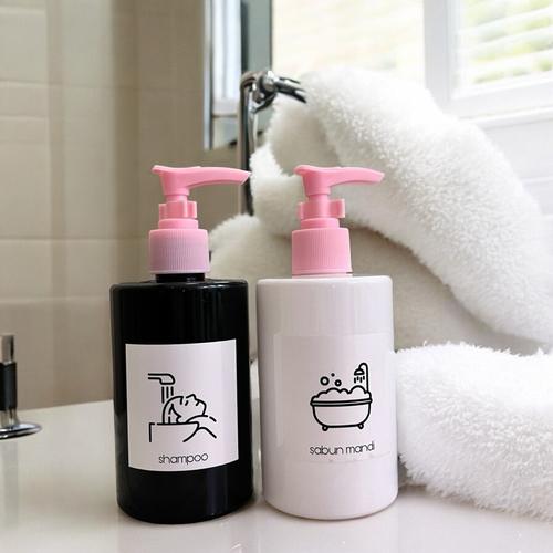 Jual botol 250ML EXCLUSIVE STIKER GAMBAR KECIL PUMP PINK aesthetic ...