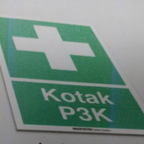 Jual SIGN AKRILIK KOTAK P3K UKURAN 20X30CM - Jakarta Barat - GPJ (GARDA ...