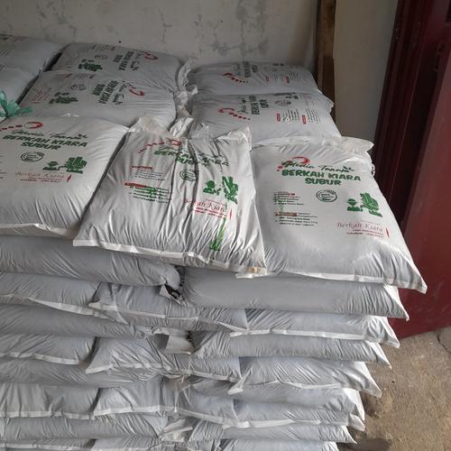 Jual media tanam humus daun bambu 1kg - Kab. Sukabumi - Salbin_store id ...