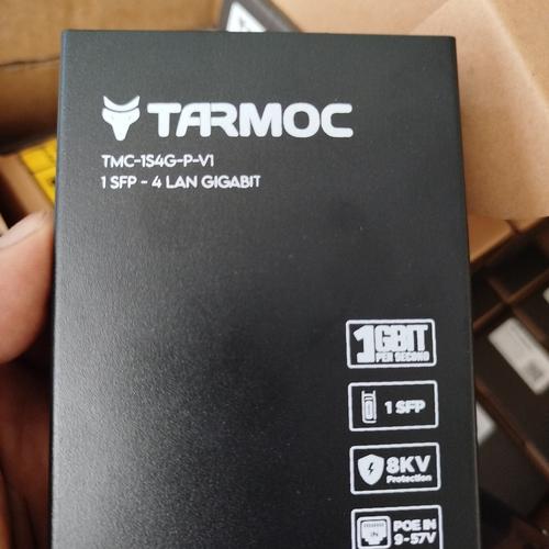 Jual Switch 4 Port Gigabit POE - Tarmoc TMC-154-G-P-V1 Media Converter ...