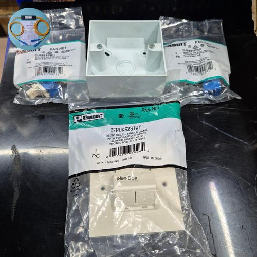 Jual FACEPLATE RJ45 2PORT PANDUIT CFPUKS2SIWY LENGKAP MODULAR JACK CAT ...