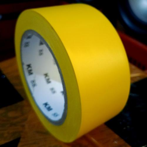 Jual floor marking tape KM lakban lantai kuning 2"x33 meter - putih ...