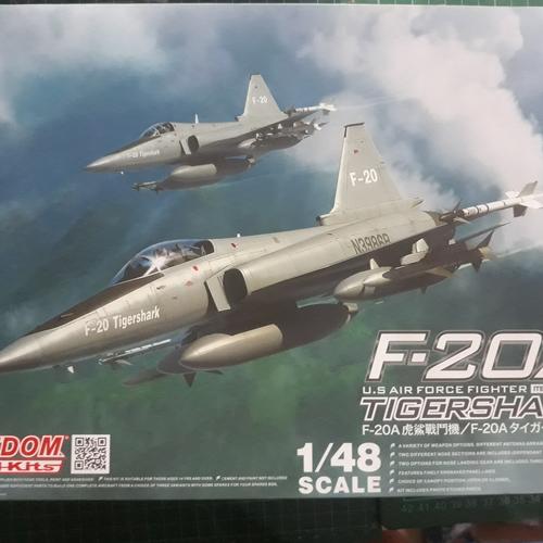Jual mokit Freedom model 1/48 18002 F 20 A Tiger shark - Jakarta Barat ...