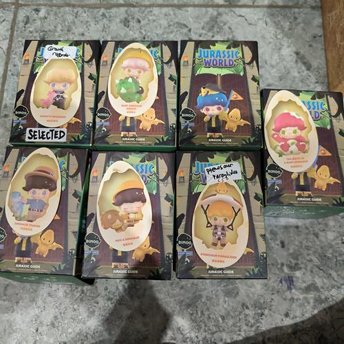 Jual Dimoo Jurassic World Blind Box Pop Mart - Hug A Dino - Kota ...