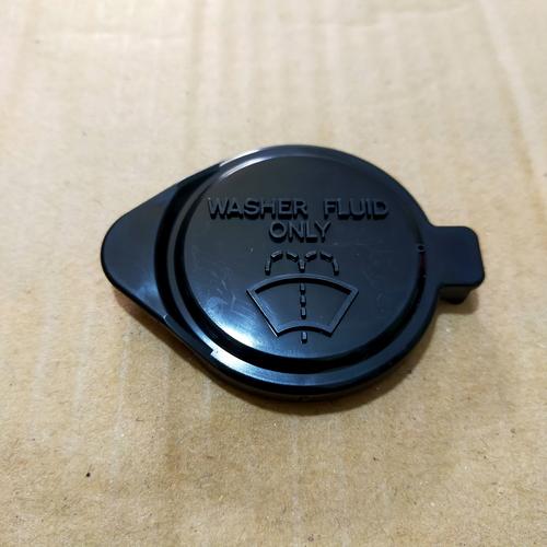 Jual TUTUP TANGKI TABUNG AIR WIPER CAP WASHER TANK TOYOTA INNOVA ...