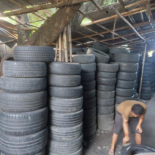 Jual Jual Ban Mobil Second Copotan Berbagai Macam Ukuran Dari R13 - R22 ...