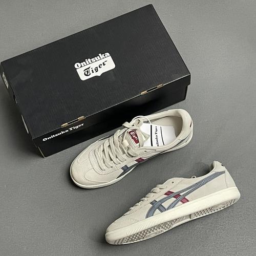 Jual Tokuten Original Cream Blue Red Suede UNISEX - Jakarta Selatan ...