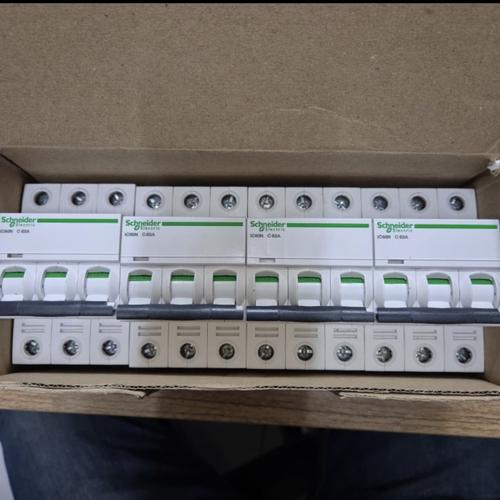 Jual Schneider Mcb IC60N 3P 63A 6KA Original - Jakarta Pusat - Rauf elektrik | Tokopedia