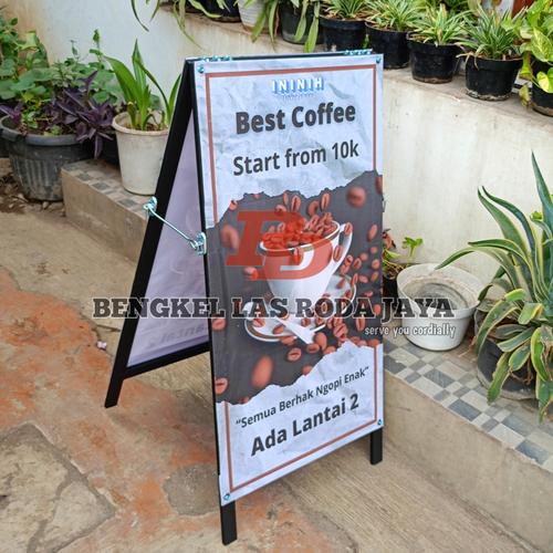 Jual standing banner besi / stand banner / frame spanduk / papan iklan ...