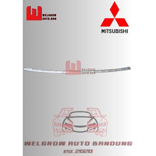 Jual MZ336153 - REAR BUMPER PROTCETOR, MITSUBISHI XPANDER CROSS 2023 ...