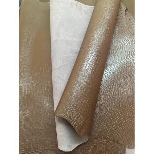 Jual Kulit Sapi Lembaran Motif Croco 16,000/feet - 18 feet - Kab ...