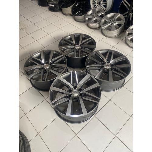 Jual VELG MOBIL SEKEN REP FORTUNER VR RING 22 BUAT FORTUNER PAJERO ...