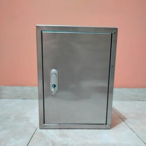 Jual Box Panel Listrik Indoor 25 x 30 x 15 cm Matrial Stainless anti ...