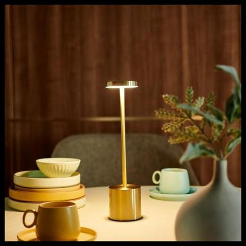 Jual Brewsuniq - Camille Aesthetic Bedside Lamp / Lampu Meja Tempat ...