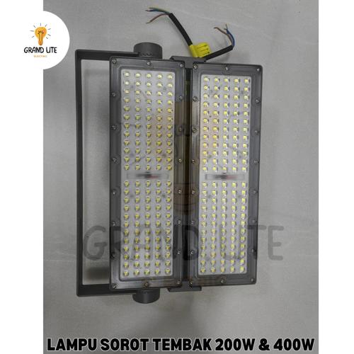 Jual Lampu Jalan LED Sorot Tembak Stadion Lapangan 200W 400W Full Watt - 400W - Jakarta Pusat ...