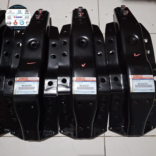 Jual STAY MOUNTING/STAY ENGINE BELAKANG MITSUBISHI FUSO GANJO FIGHTER ...