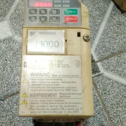 Jual inverter yaskawa J1000 TYPE CIMR-JCBA0003BAA 0,75KW volt 1phase ...