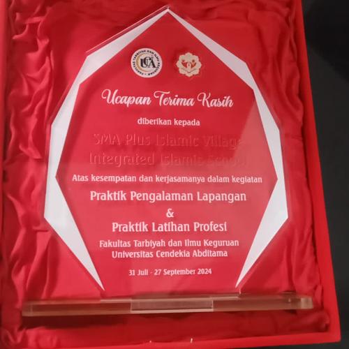 Jual PLAKAT AKRILIK, PLAKAT CUSTOM, TROPHY AKRILIK, TROPHY CUSTOM ...