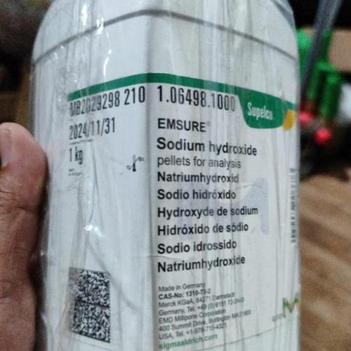 Jual Sodium Hydroxide/Natrium Hidroksida NaOH/Soda Api Brand MERCK ...