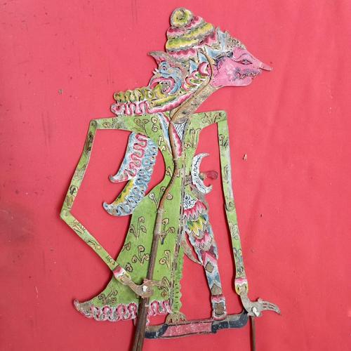 Jual BATARA SURYA wayang kulit wayang kulit kerbau gapit kayu kondisi ...