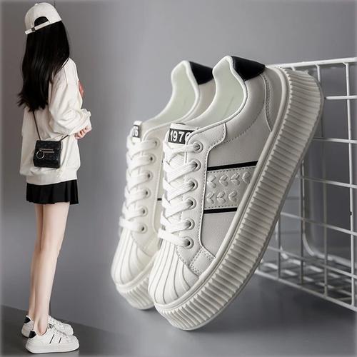 Promo SR Sepatu Sneakers Wanita PIKA Sepatu Casual Wanita Trending Ootd ...