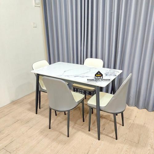Jual Meja Makan Marmer Madison Meja Makan Set 4 Kursi Murah Jogja ...