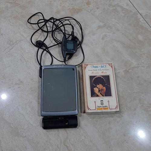 Jual Sony Walkman WM-EX5 Limited Edition 1996 Very Rare Hidup Normal ...