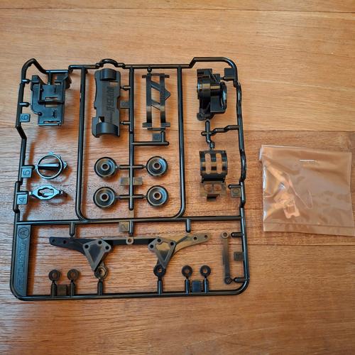 Jual tamiya super 2 chassis gearbox gir box gear box plus terminal ...