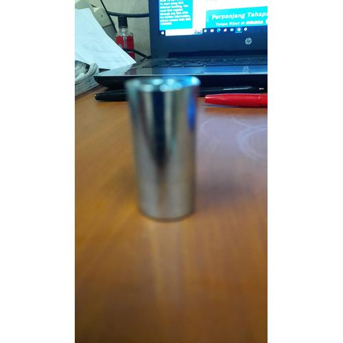 Jual sock drat besi lurus ukuran 1/4" npt material carbon steel chrome ...