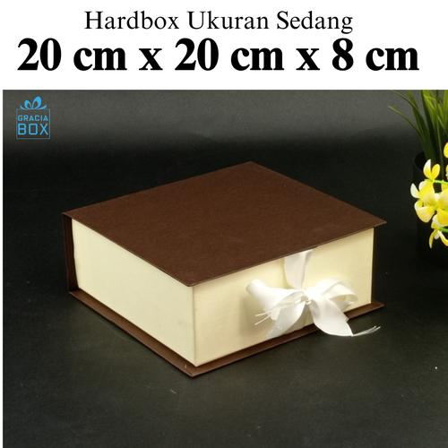 Jual BOX HAMPER - HARDBOX - KOTAK KUE - ukuran 20 cm x 20 cm x 8cm ...