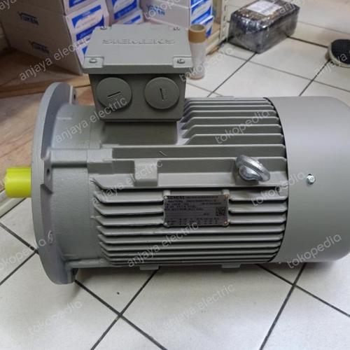 Jual Three Phase Asynchronous Motor 1Le0102-1Cb2 / 3-3Fa4 Siemens ...
