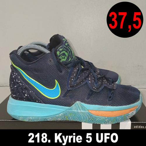 Jual Sepatu Basket Nike Kyrie 5 - Kota Tangerang - p@nda | Tokopedia