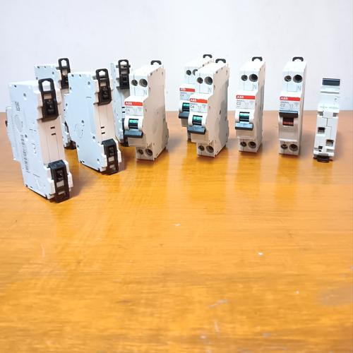 Jual Abb Miniatur Circuit Breaker SN201L 1P + N TYPE C 2CSS245101R0064/,2A,4A,6A,16A,32A ...