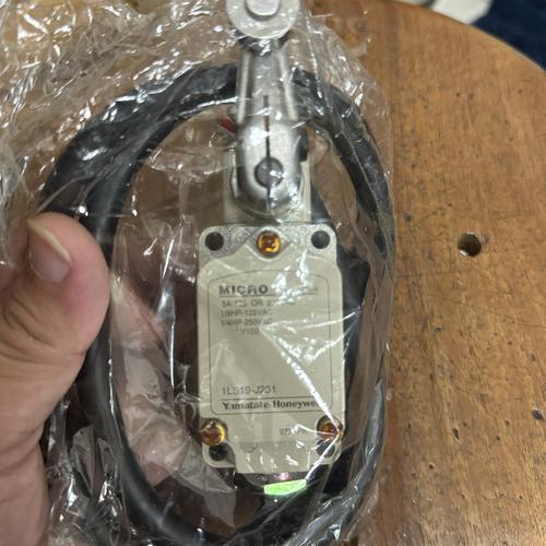 Jual Limit switch 1LS19-J231 yamatake honeywell - Jakarta Barat ...