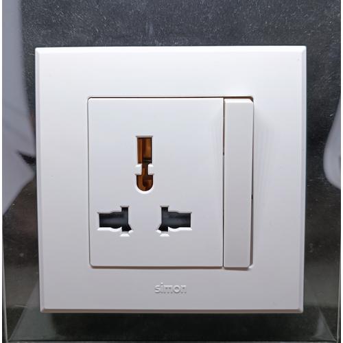 Jual SIMON E3 WHITE UNIVERSAL SOCKET W/ SWITCH / MULTI SWITCH - Jakarta ...