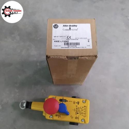 Jual Allen-Bradley | 440E-P13045 | Guardmaster Cable Pull Switch (New ...