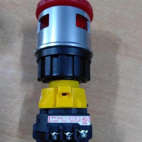 Jual Emergency Stop Lamp Illuminated Xn4E Tl403Q4Mr Idec Original Japan ...
