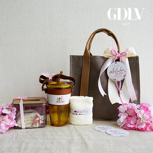 Promo Paket Hampers Baby One Month Souvenir Kekinian Bebas Custom Tema ...