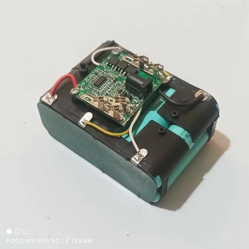 Jual Refill Baterai Gerinda Cordless 21Volt Slot LXT Makita - EVE 4Ah ...