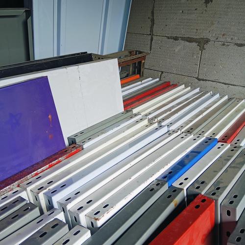 Jual ambalan rak besi second ukuran 100x30 cm - Kab. Bekasi ...