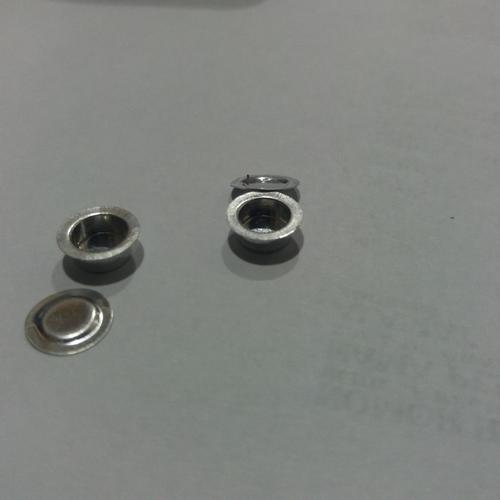Jual Crucible Satu Set Wadah Dan Tutup - Jakarta Pusat - Teknik gelobal ...