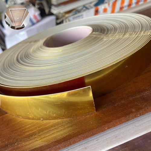 Jual STRIP LIST GOLD (List Dinding) 3CM X5M - Jakarta Selatan - UTAMA ...