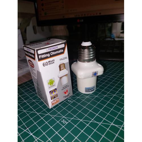 Jual Fitting fiting timer lampu otomatis sensor remot hp android - 25W ...