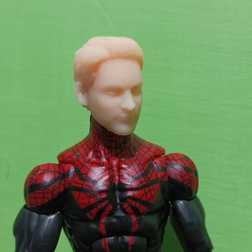 Jual Headsculpt Head HS Spiderman Young Tobey Maguire Mezco Mcfarlane ...