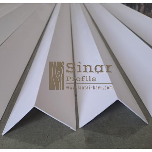 Jual Siku L bahan pvc 7cm × 7cm × 240cm - Kab. Bekasi - Sinar Profile21 ...