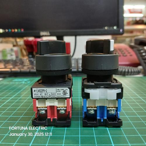 Jual Fuji Electric AR22PR-211B Selector Switch 2Posisi D: 22mm ...