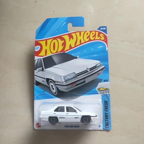 Jual hot wheels proton saga putih white 2025 malay car very sought ...