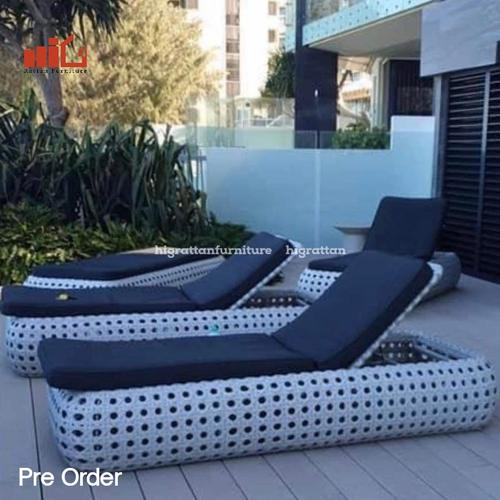Jual Octagon Sun Lounger | Sunbed | Day Bed | Pool Chair | Kursi Kolam ...