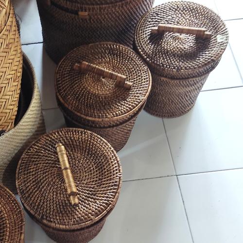Jual Keranjang Rotan Serbaguna Tempat Sampah Tutup Wadah Trash Bin Rattan - Dark Brown - Kota ...